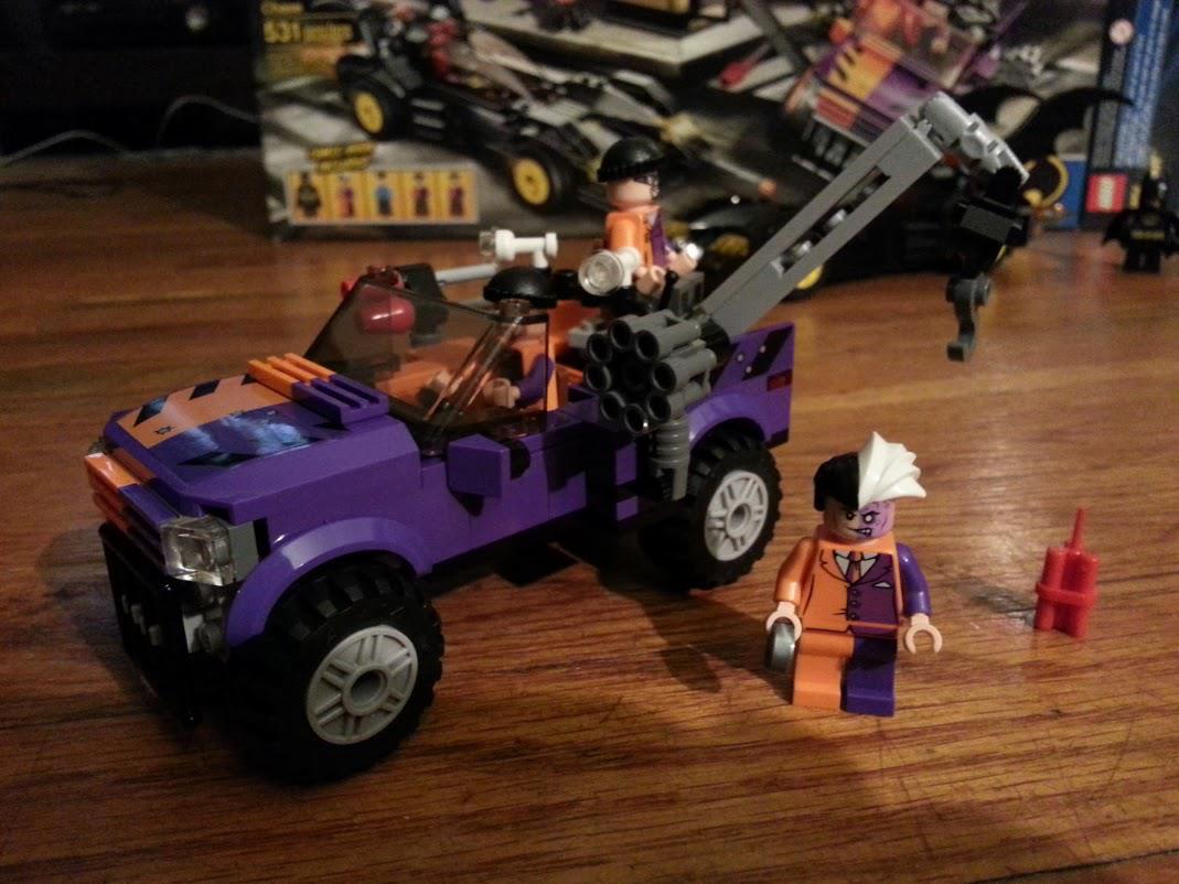 LEGO: Batmobile and the Two-Face Chase | Clayburn's Blog